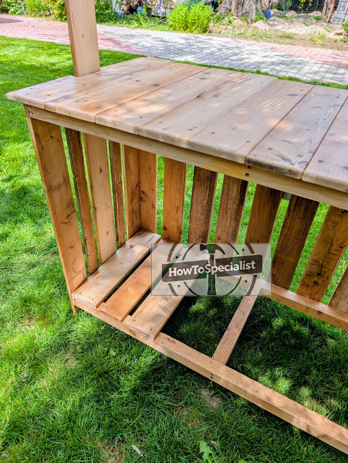 Lower-shelf—tiki-bar | HowToSpecialist - How to Build, Step by Step DIY ...